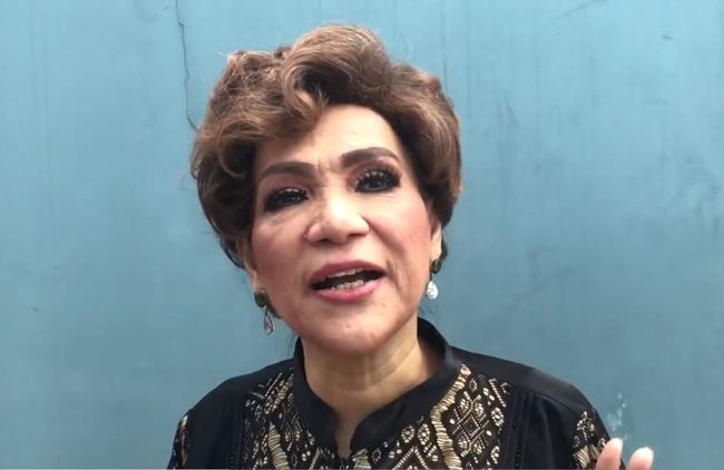 Dorce Gamalama Tak Sadarkan Diri di ICU, Sempat Dikabarkan Idap 2 ...