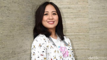 Cara Shahnaz Haque dan Suami Latih Anak dengan 'Tough Love'