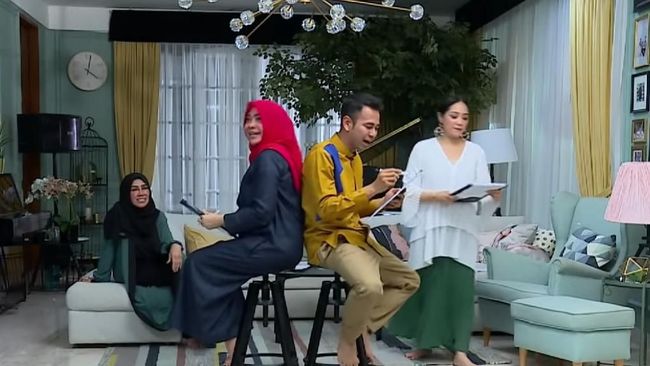 Mama Amy tegaskan Raffi Ahmad tidak terlibat skandal pencucian uang Rafael Alun Trisambodo
