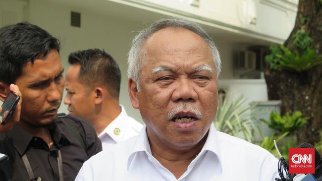 Hasto: Menteri PUPR Basuki Kader PDIP, Sudah Punya KTA Hasto: Menteri PUPR Basuki Kader PDIP, Sudah Punya KTA