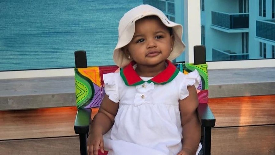 Cardi B Gelontorkan Rp5,5 Miliar Rayakan Ulang Tahun Pertama Anak