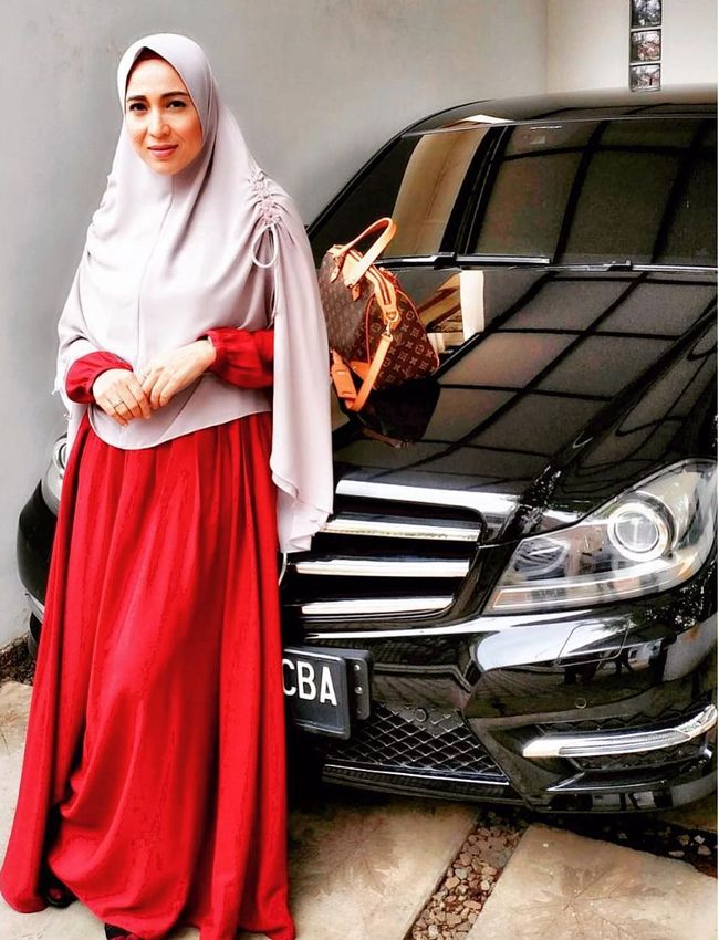 Kesedihan Devi Permatasari Ditinggal Ibunda Selamanya