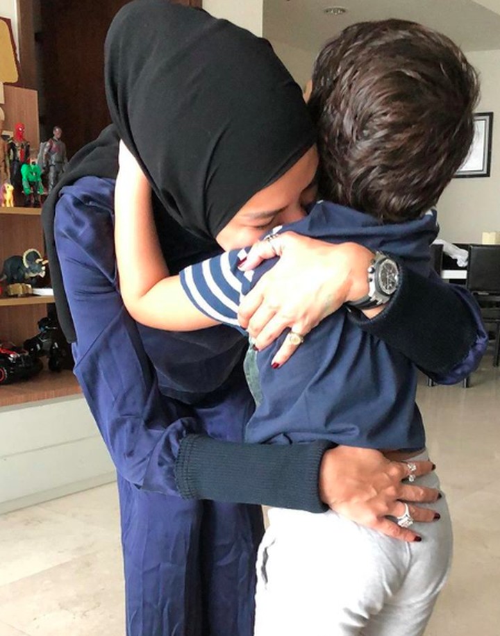 10 Momen Manis Nikita Mirzani dengan Putranya, Azka - Foto 1