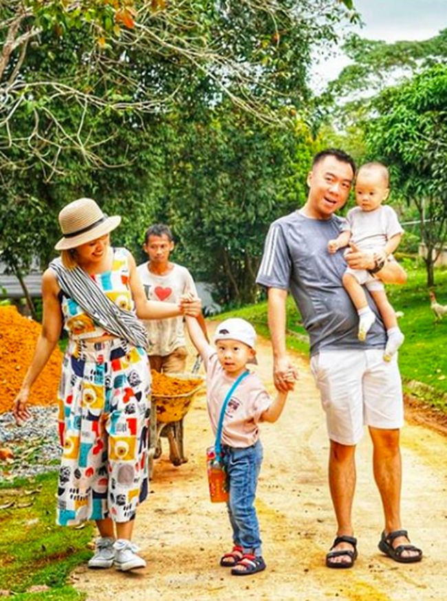 Punya 3 Anak, Winda Viska Masih Butuh Tips Parenting dari Sang Ibu