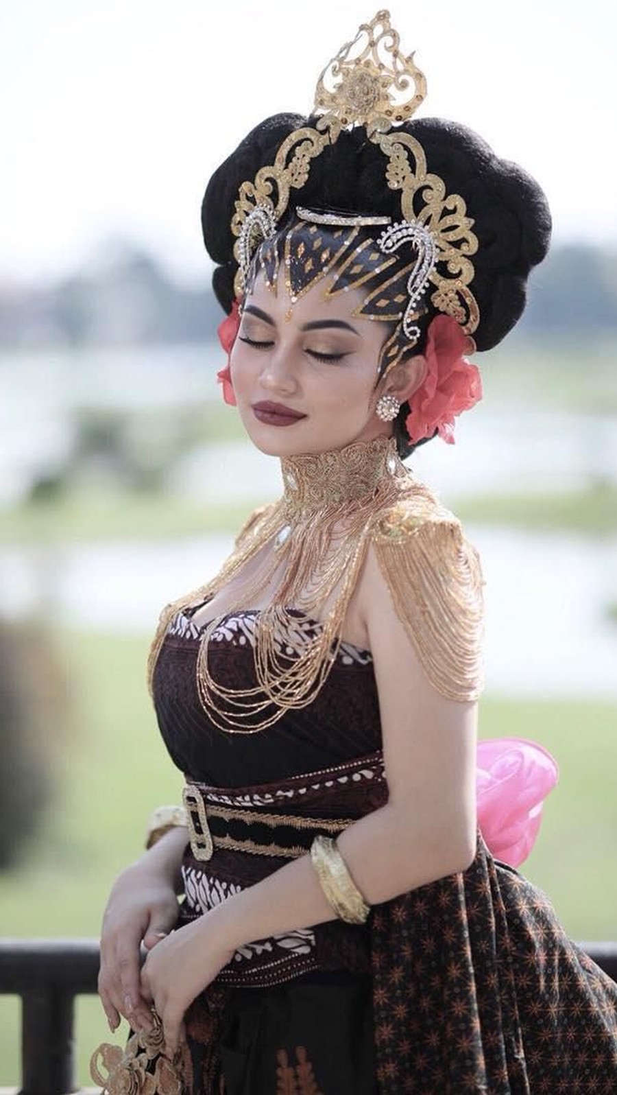 4 Foto Seksi Ariel Tatum Yang Sempat Jadi Sorotan Halaman 2