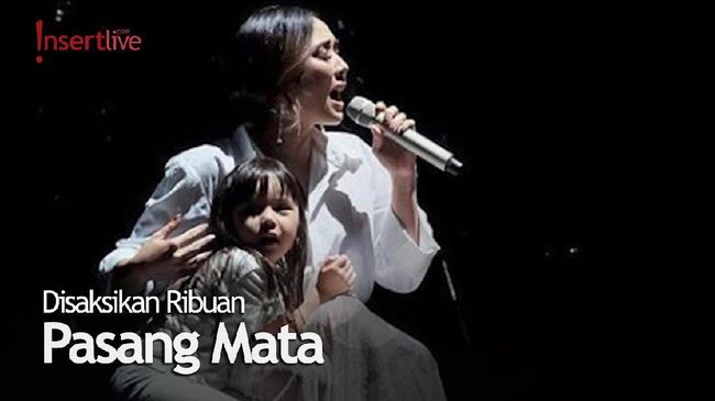 Imutnya Duet Gempi-Gisel di Konser Lukas Graham