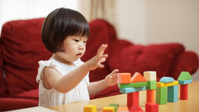 5 Cara Stimulasi Anak 2 Tahun agar Semakin Cerdas dan Kreatif