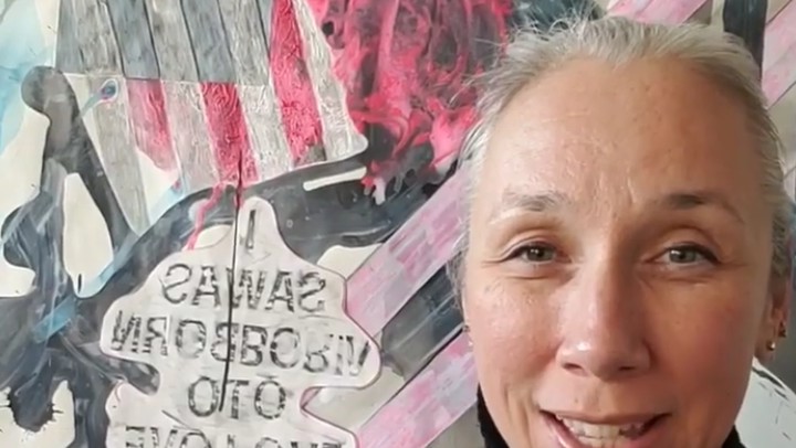 9 Potret Alexandra Grant, Pacar Keanu Reeves yang Dulunya Teman Lama ...