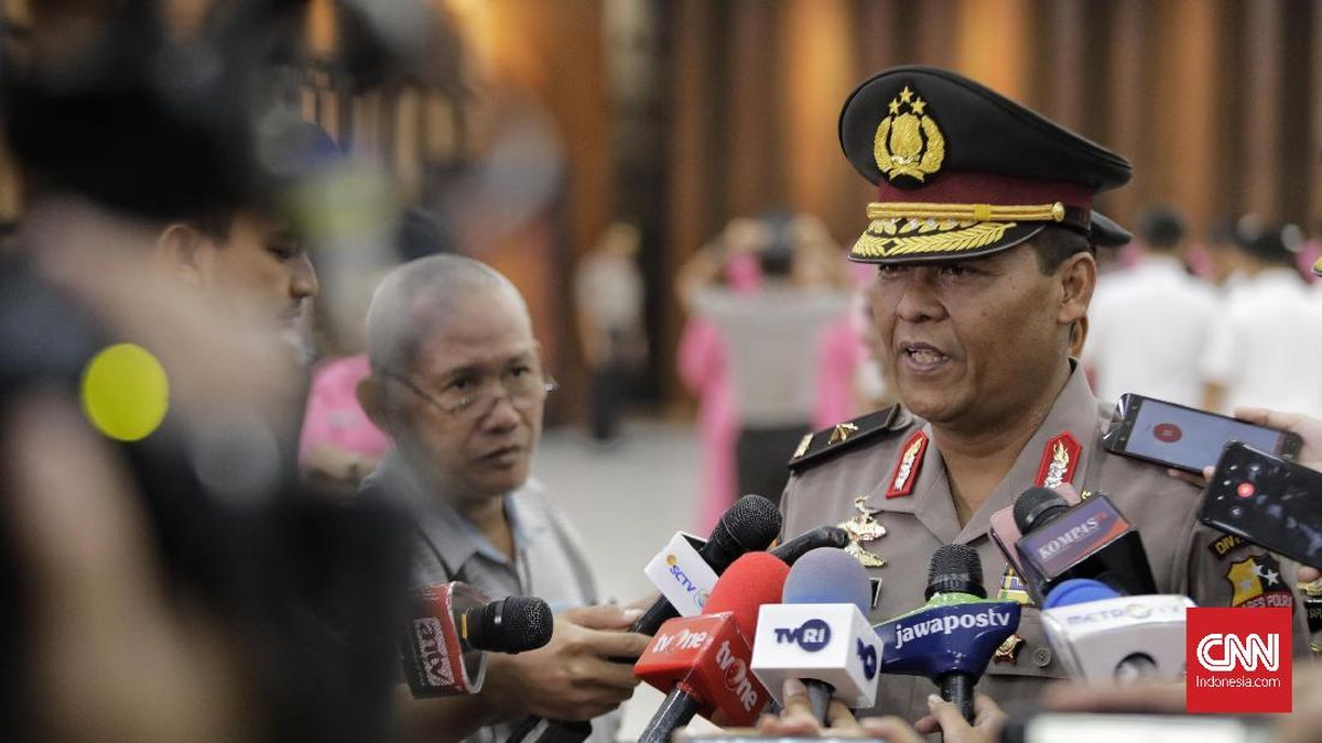 Sempat Ditangkap, Ravio Patra Dibebaskan dan Berstatus Saksi