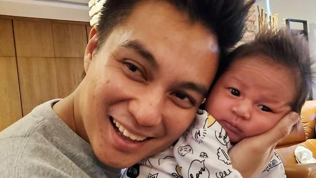 Anak Baim Wong Pose Menguap, Netizen Dibikin Gemas