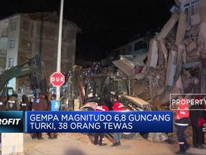 Video: Warga Panik Berhamburan ke Jalan Usai Gempa M 6,2 di Istanbul