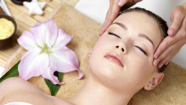 Facial Spa Sebagai Proses Peremajaan Kulit