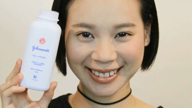 Trik Penggunaan Baby Powder untuk Makeup