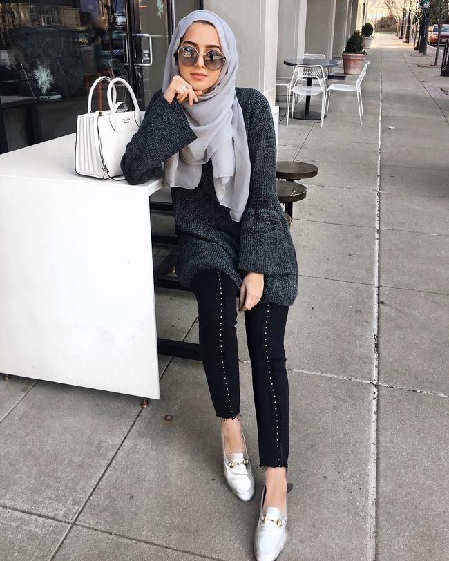 Minimalis tapi Tak Monoton, Ini Inspirasi Warna Hijab Abu-Abu yang ...