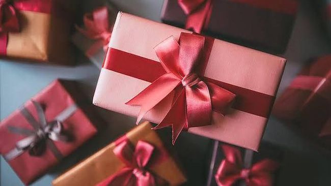 5 Inspirasi Kado Ulang Tahun Buat Pacar, Manis dan Enggak Melulu Bikin ...