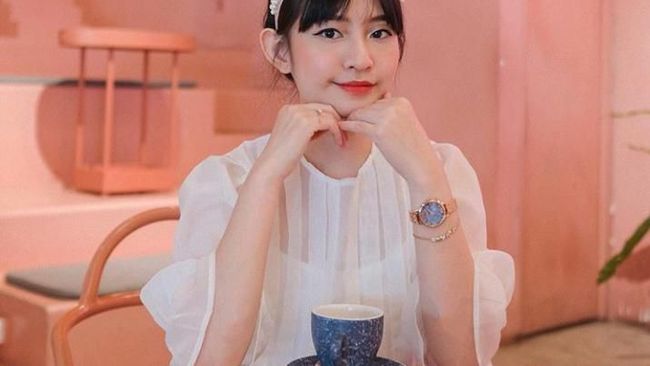 9 Model Bando Kekinian yang Siap Maniskan Penampilanmu, Wajib Punya!