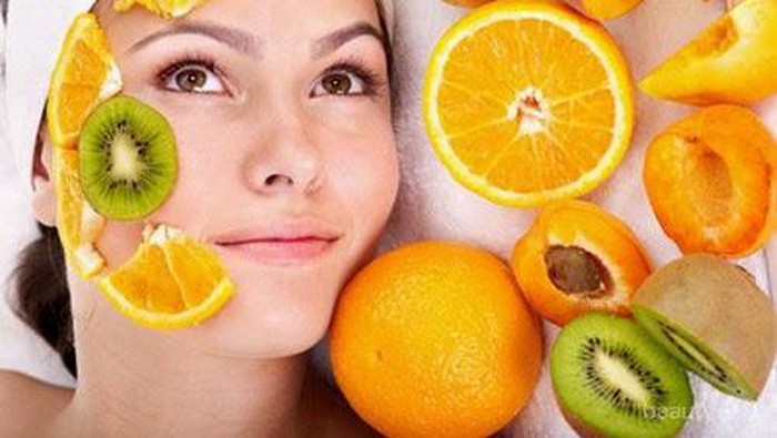 5 Tips Memutihkan Wajah dari Masker Buah Favorit