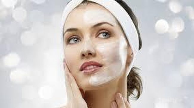 Kulit Sehat dan Cerah dengan Facial Ala Rumahan