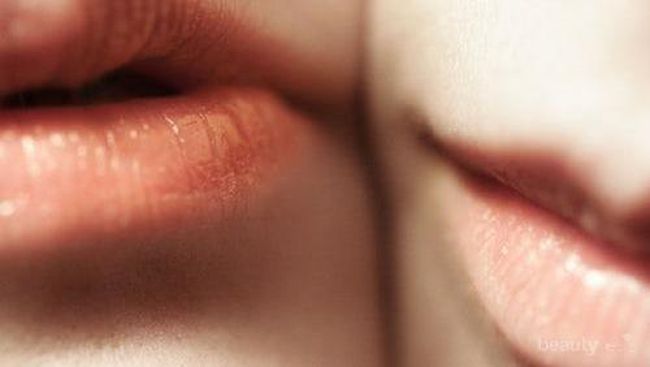 Mau Bibir Merah Alami? Yuk, Coba 3 Rekomendasi Masker Bibir Ini!