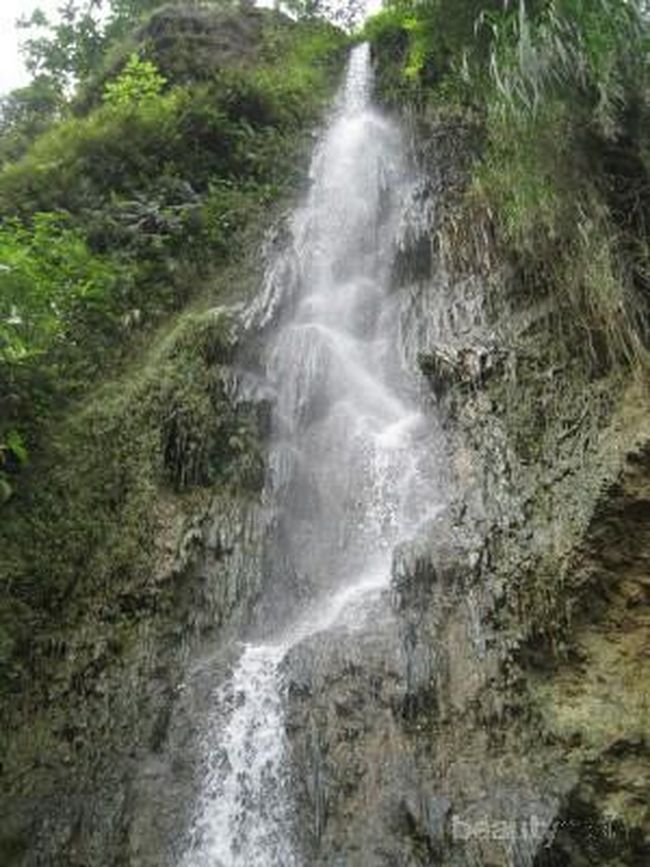 Air Terjun Sri Gethuk, Oase di Tengah Tandusnya Gunung Kidul