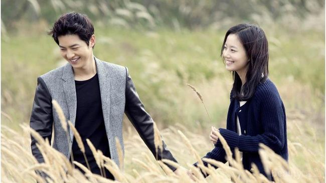 5 Adegan Romantis Drama Korea yang Bikin Hati Meleleh