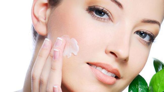 Review: SATTO Hand and Body Whitening Goat Milk