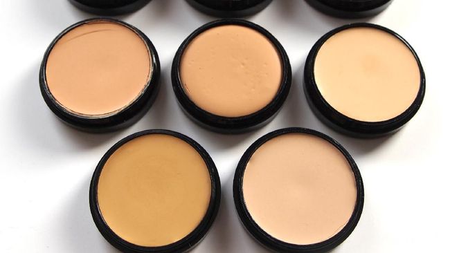 Rekomendasi Foundation di Bawah Rp100 Ribu