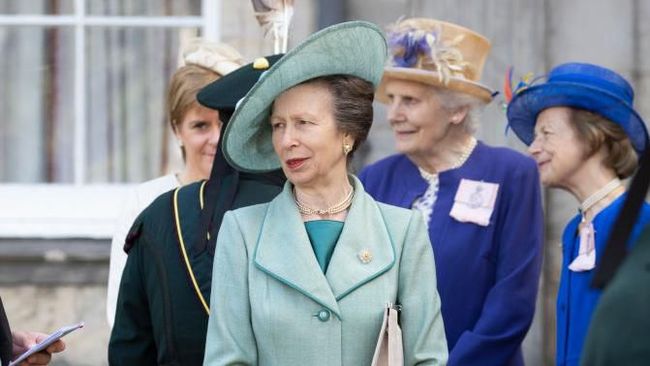 Putri Anne Inggris : Putri Anne, Anggota Kerajaan Inggris Paling Sibuk ...