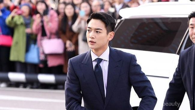 Tak Berlebihan, Begini Gaya Fashion Artis yang Kemarin Datang Ke ...