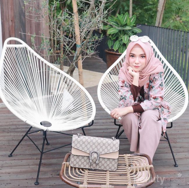 Psst, Ini Tips Terkenal di Instagram dengan Teknik Pengambilan Foto Ala Selebgram Hijabers