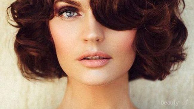 Dahi Lebar Bukan Lagi Masalah, Ini Dia Beberapa Tips Memotong Poni Bagi ...