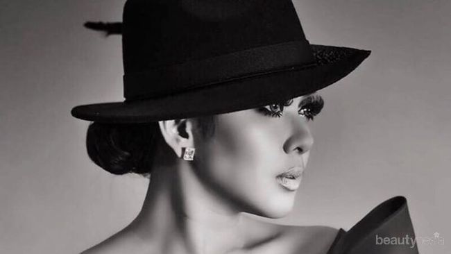 Sebelum Terkenal, Ternyata Inilah Pekerjaan dari 7 Artis Ini, Ladies!