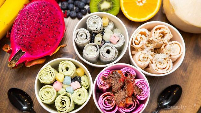 Suka Makan Es Krim? Cobain 5 Tempat Ice Cream Roll yang Lagi Hits di ...