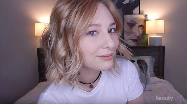 Rambut Pendek Juga Bisa Gaya, Cobain Tutorial Wavy Curl untuk Rambut ...