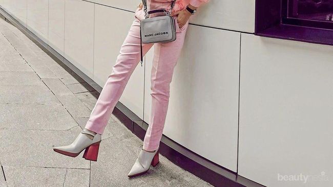 Lagi Tren di Kalangan Influencer, Mix and Match Warna Pink untuk OOTD ...