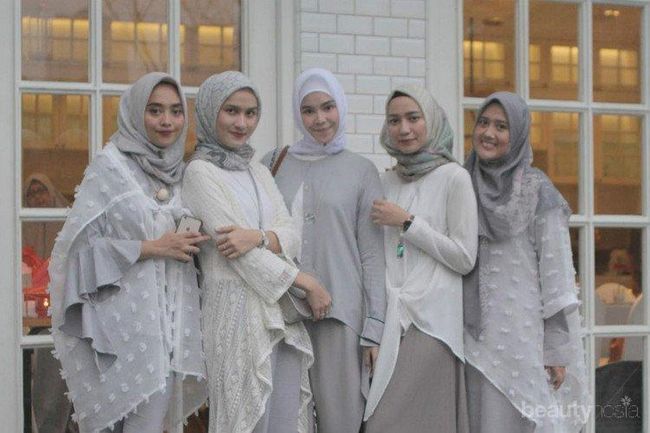 Tampil Manis di Berbagai Acara dengan Gamis Abu-abu yang Stylish