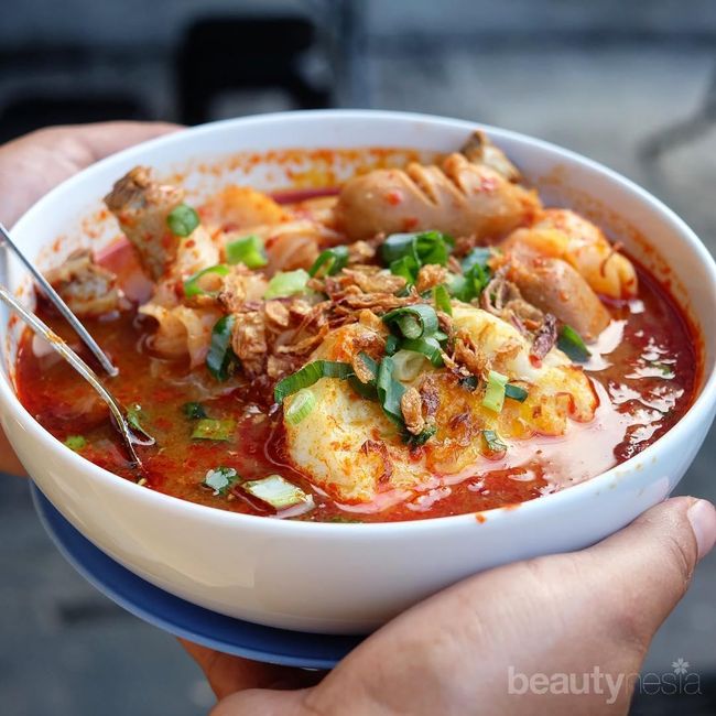 5 Seblak Pedas Murah yang Rasanya Nendang, Kamu Harus Rela Antre!