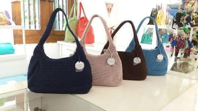 Unik dan Cantik! Tas Rajut Dowa Terbaru Ini Pasti Jadi Favorite Kamu ...