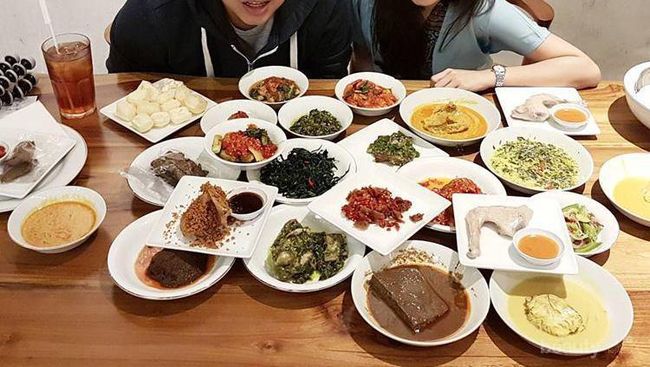 5 Food Vlogger dengan Konten Menarik yang Paling Banyak Ditonton! Ada ...