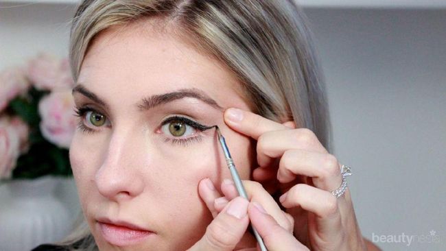 Begini Urutan Penggunaan Make Up Mata untuk Pemula yang Perlu Kamu ...