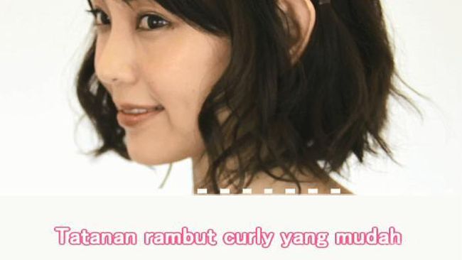 Tatanan rambut curly yang mudah