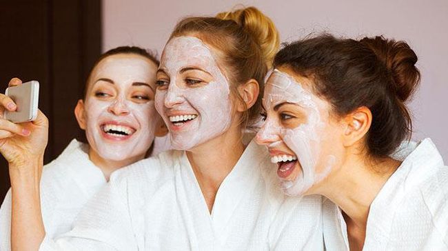 3 Langkah Skin Care Routine Praktis Dilakukan Tiap Weekend Untuk Kulit