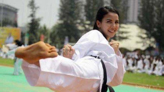 Ladies, Inilah 6 Olahraga Bela Diri Yang Aman dan Patut Untuk Kamu Coba! Ladies, Inilah 6 Olahraga Bela Diri Yang Aman dan Patut Untuk Kamu Coba!