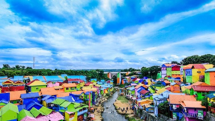 Traveling ke Malang? Jangan Lewatkan 4 Destinasi Wisata Berikut Ini! Traveling ke Malang? Jangan Lewatkan 4 Destinasi Wisata Berikut Ini!