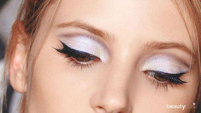 5 Krim Eyeshadow yang Paling Gampang Dipakai, Cocok Buat Newbie!