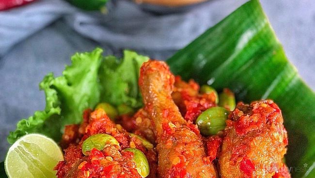 Ayam Goreng Balado, Menu Nikmat Untuk Hari Minggu
