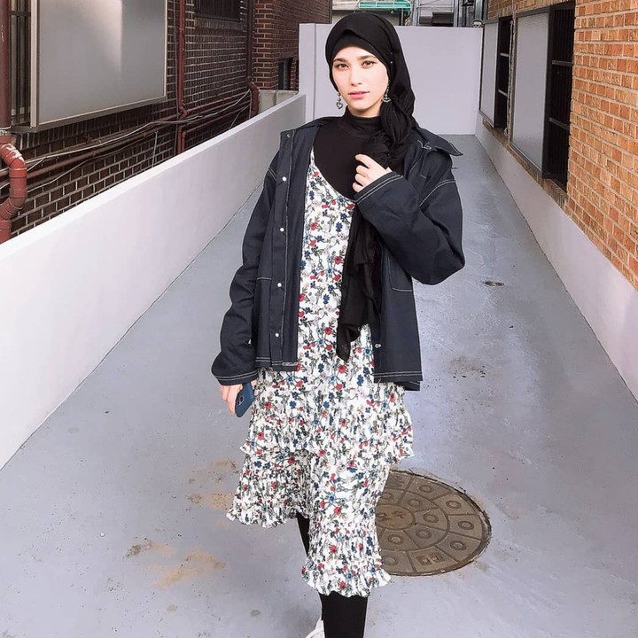 7 Potret Kim Miso, Selebgram Korea Berhijab yang Kecantikannya Curi ...
