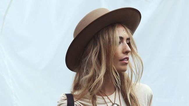 Tampil Fashionabe, Ini Rekomendasi Gaya Boho Chic yang Bisa Kamu Tiru!