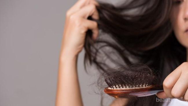 Waspadai Penyakit Ini ketika Rambut Rontok Parah!