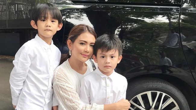 7 Potret Anak Herman 'Seventeen', Tahun Kedua Jalani Ramadhan Tanpa ...